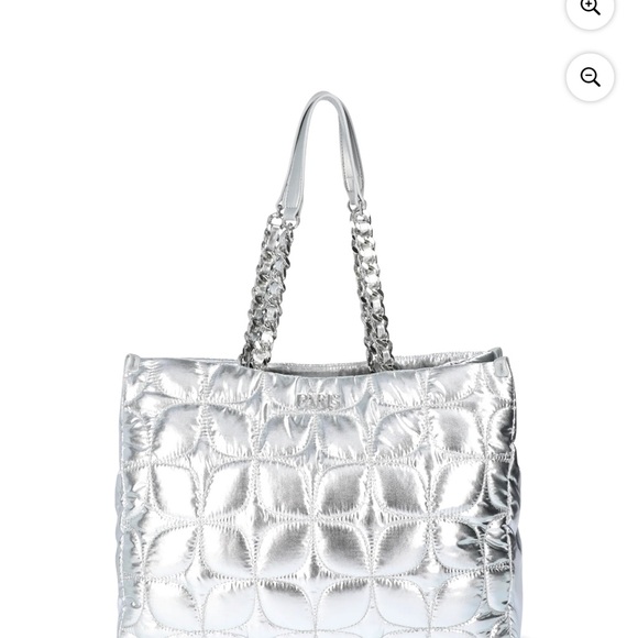 Paris Hilton | Bags | Paris Hilton Carson Quilted Nylon Triple ...